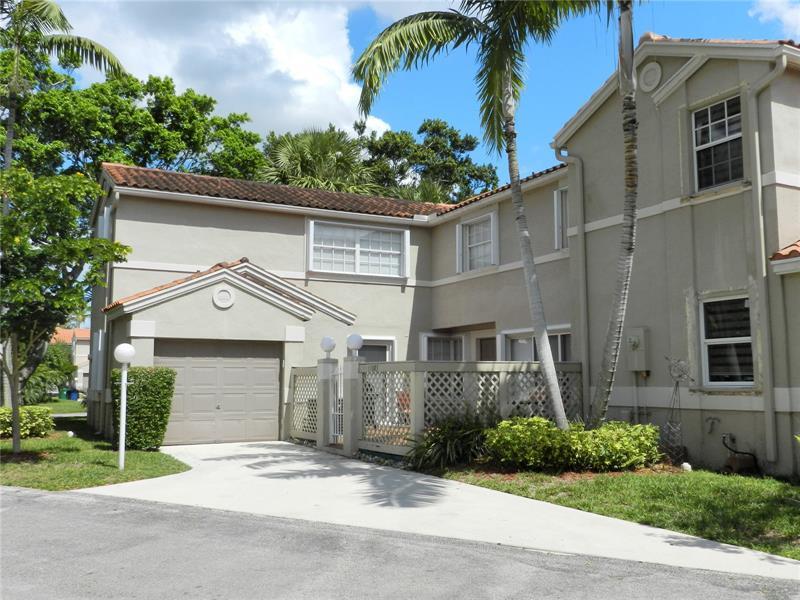 11083 Chandler Dr, Hollywood, FL 33026 - Townhome Rentals in Hollywood ...