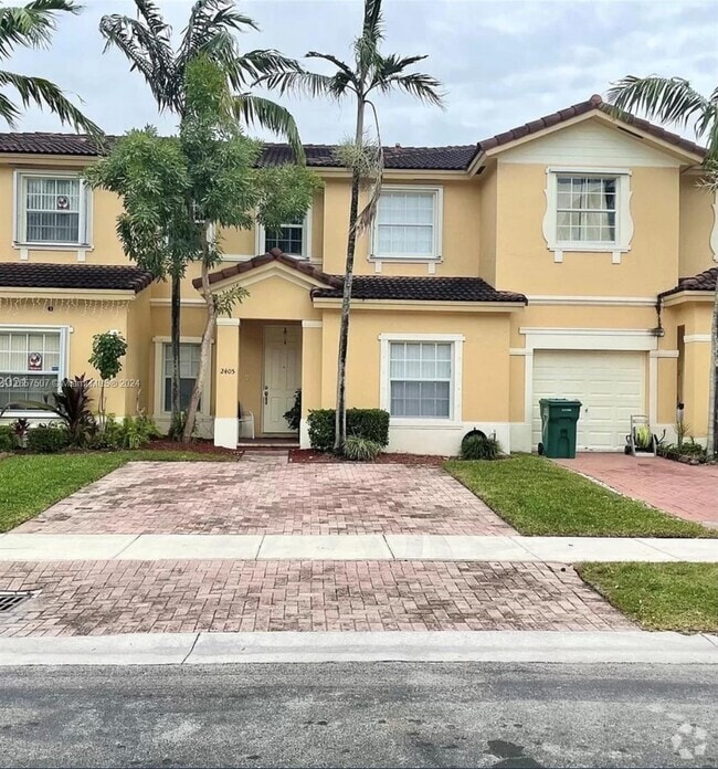 Marbella Cove Apartments for Rent with Hardwood Floors - Homestead, FL ...