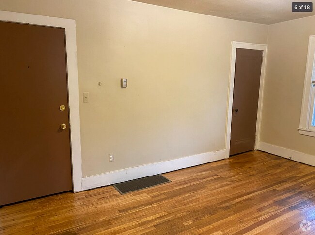 Stonegate Pointe Apartments for Rent - Pontiac, MI - 4 Rentals ...