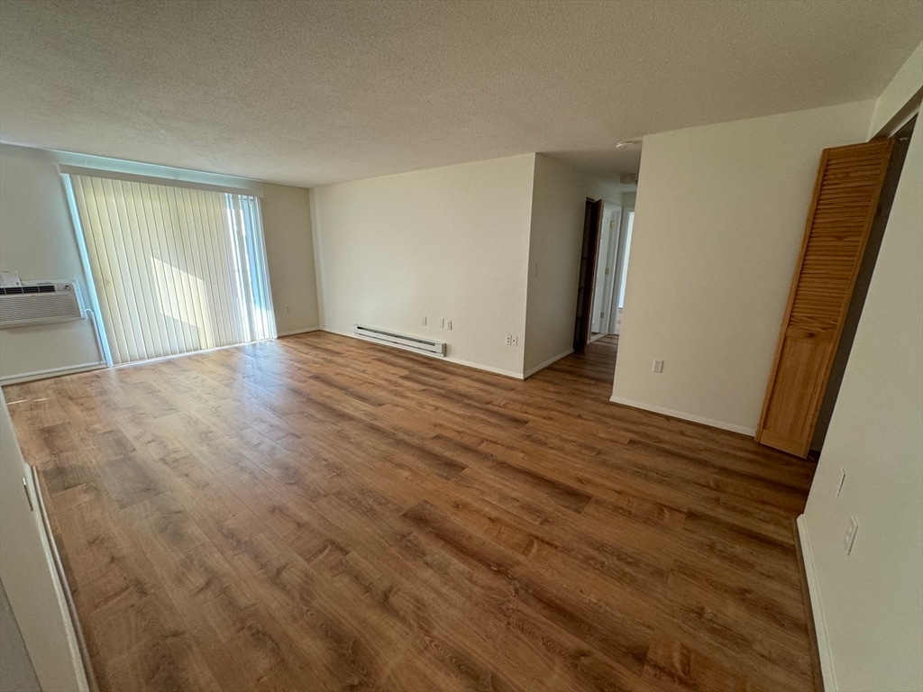 96 Main St Unit E7, Foxborough, MA 02035 - Room for Rent in Foxborough ...