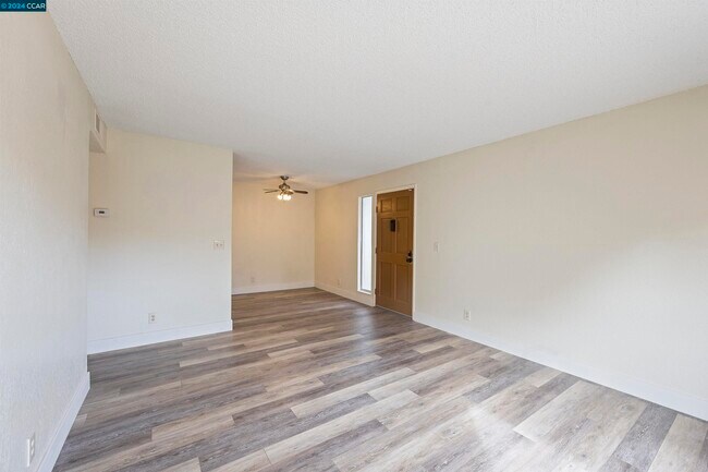 5317 Ridgeview Cir Unit 1, El Sobrante, CA 94803 - Room for Rent in El ...