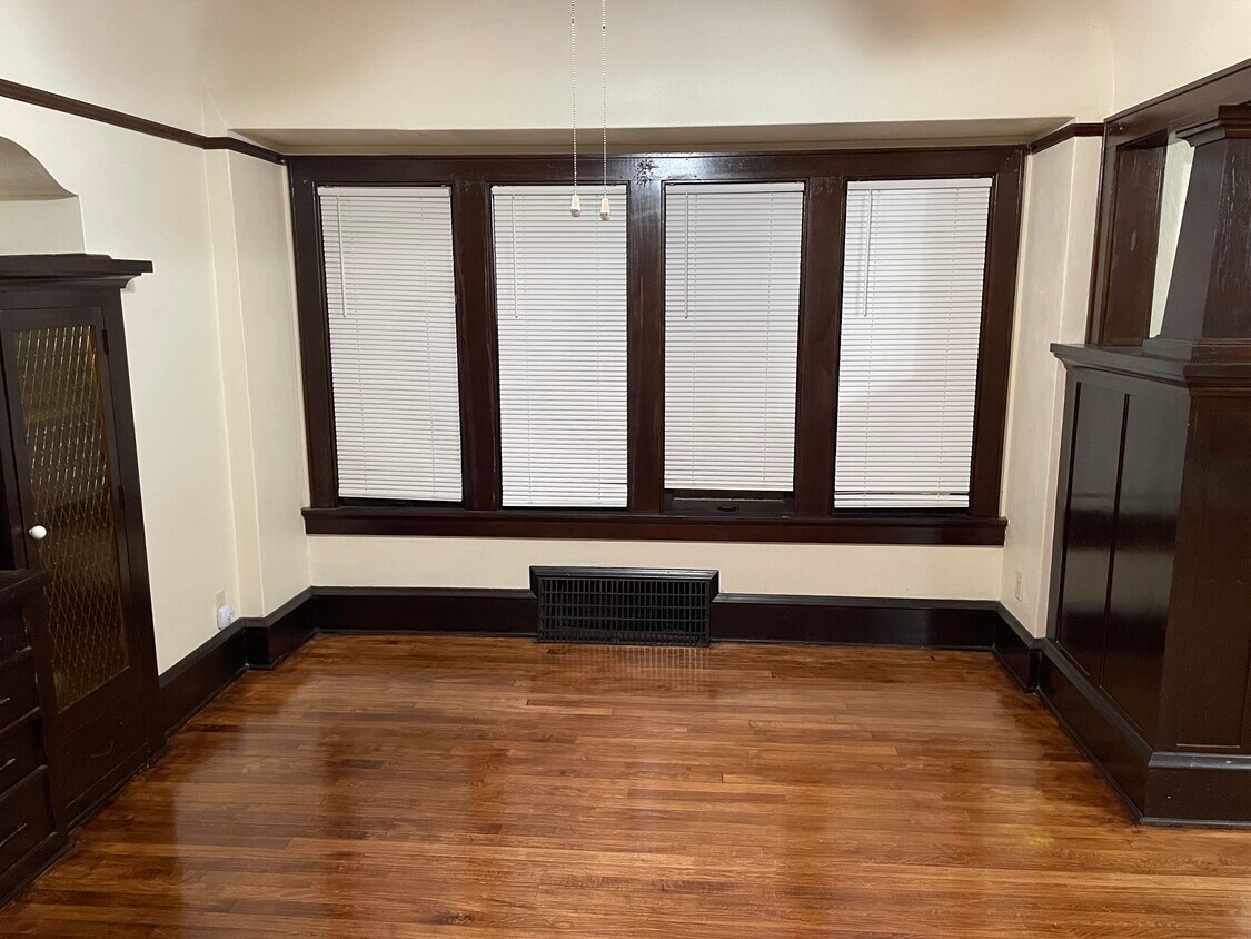 1911 W Chambers St Unit Lower, Milwaukee, WI 53206 - 1911 W Chambers St ...