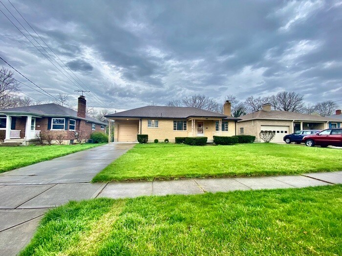 3271 Dolomar Dr, Cincinnati, OH 45239 - House Rental in Cincinnati, OH ...