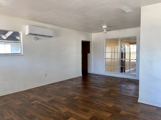 1201 N Sam Houston Ave, Odessa, TX 79761 - House Rental in Odessa, TX ...