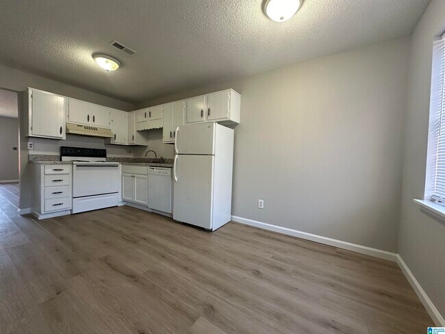 2312 Grayson Valley Cir Unit 2312, Birmingham, AL 35235 - Condo for ...