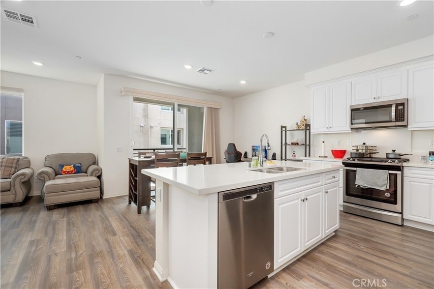 138 Unity St, Irvine, CA 92614 | Apartments.com