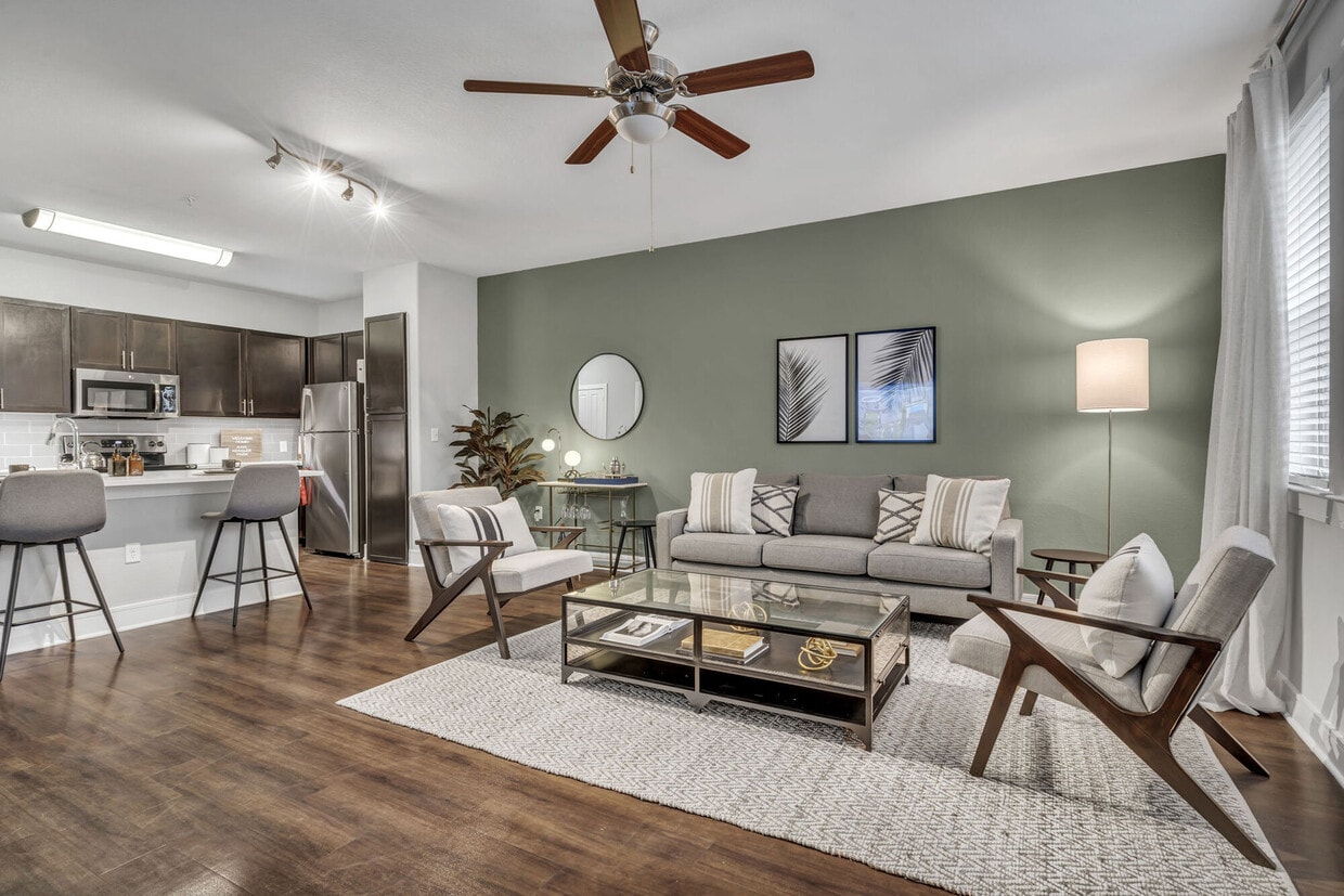 Axis Kessler Park - 2400 Fort Worth Ave Dallas, TX 75211 | Apartments.com