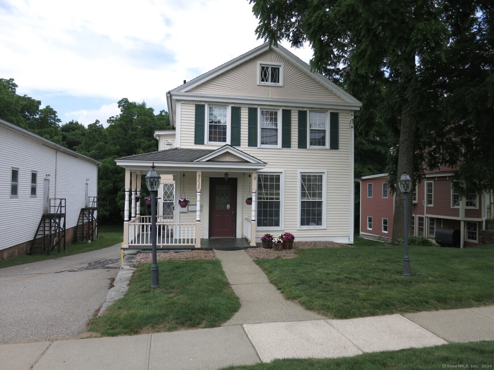 232 S Main St, Colchester, CT 06415 - Room for Rent in Colchester, CT ...