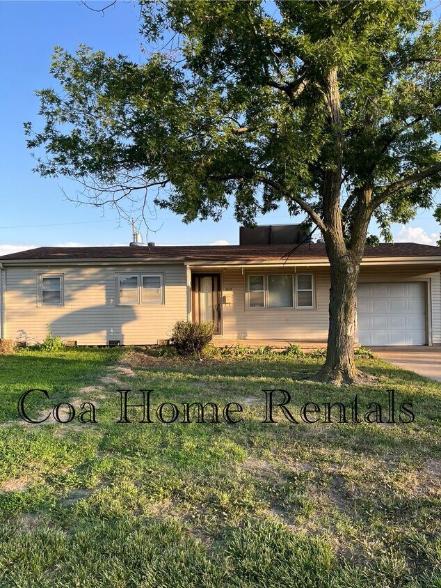 2403 W Grant St, Wichita, KS 67213 - House Rental in Wichita, KS ...