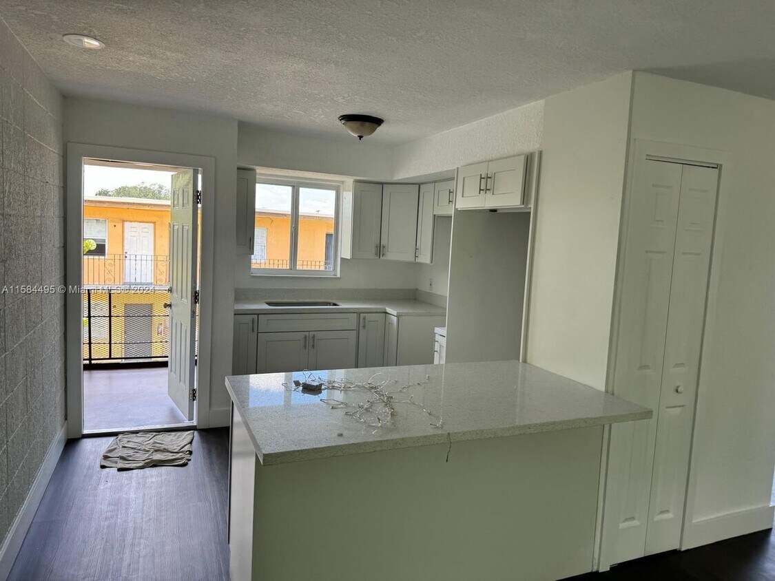 638 NE 166th St, Miami, FL 33162 - House Rental in Miami, FL ...