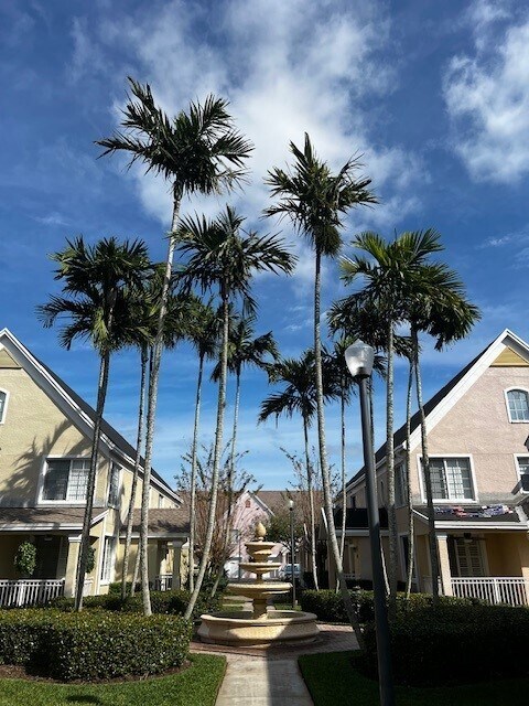 1679 SE Pomeroy St Unit Building 2, Stuart, FL 34997 - Condo for Rent ...