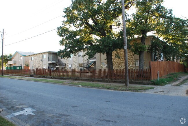 Beaux House at Bishop Ridge - 715 N Lancaster Ave Dallas, TX 75203 ...