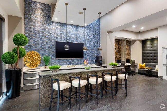 SoDo Apartments for Rent with High Ceilings - Orlando, FL - 21 Rentals ...