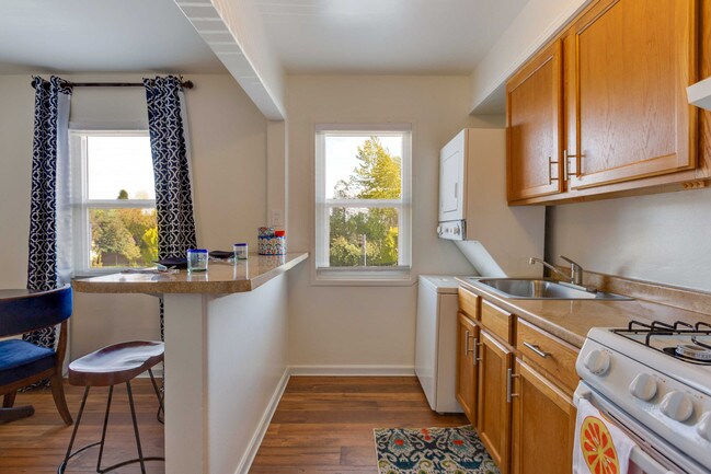 Alcove at Seahurst - Apartments in Burien, WA | Apartments.com