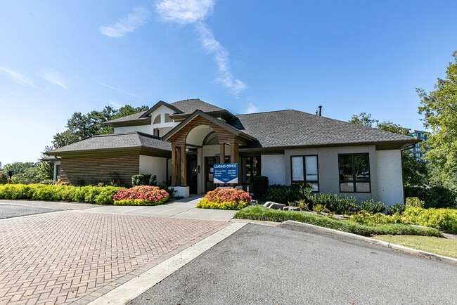 The Metro Apartments - Atlanta, GA | Apartments.com