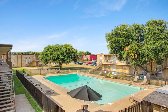 Mosier Valley Apartments for Rent with Utilities Included - Euless, TX ...