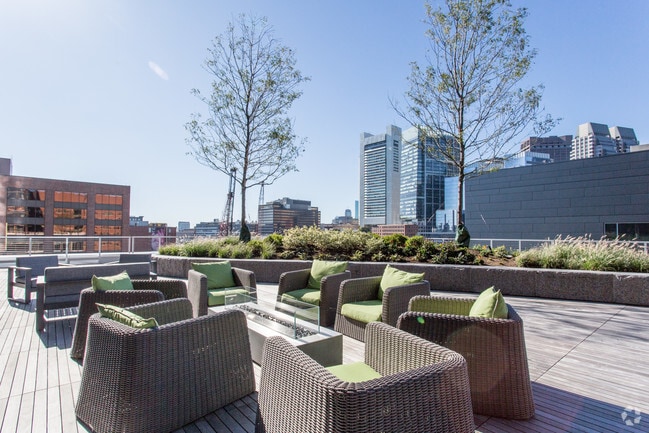 The Benjamin Seaport Residences Apartments - Boston, MA | Apartments.com