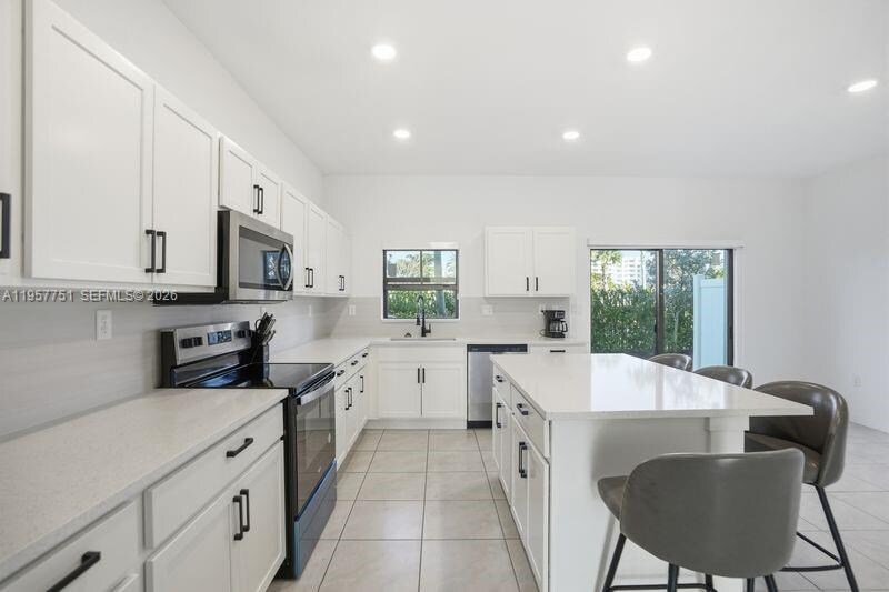 816 Nw 3rd Terrace, Pompano Beach, FL 33060 | Apartments.com