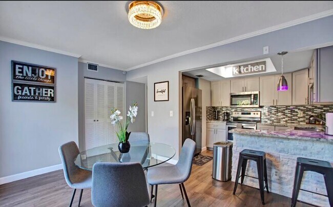 429 Silver Beach Rd, Lake Park, FL 33403 - Townhome Rentals in Lake ...