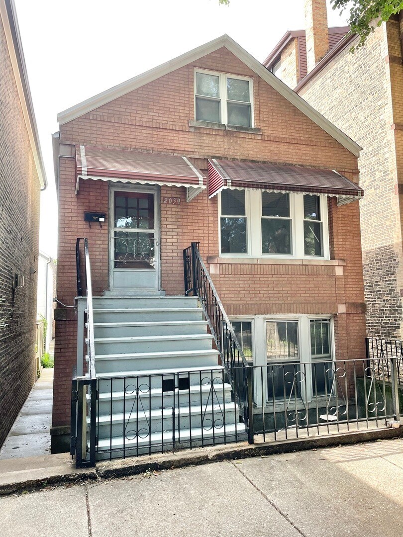 2039 W McLean Ave Unit 1, Chicago, IL 60647 - Condo for Rent in Chicago ...