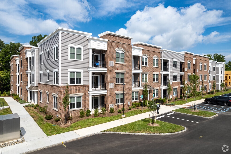 Apartments for Rent in Clinton NJ - 1 Rentals | Apartments.com