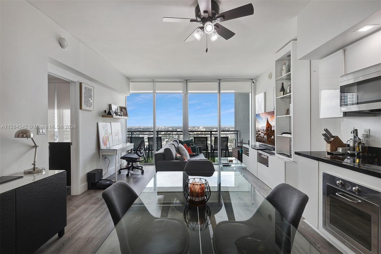 92 SW 3rd St Unit 3108, Miami, FL 33130 - Condo for Rent in Miami, FL ...