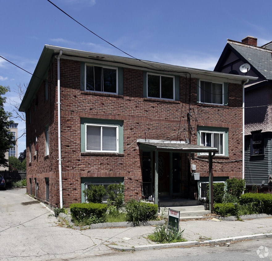 15 Princeton Ave, Providence, RI 02907 - 15 Princeton Ave Providence ...