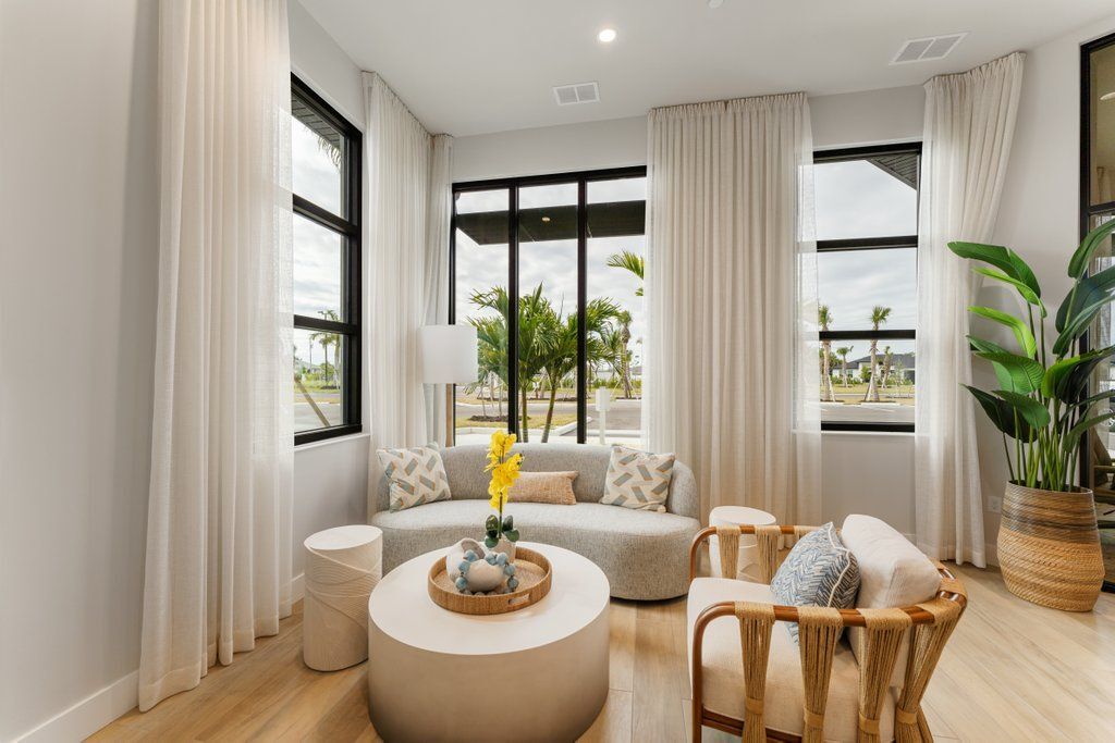 Siesta Lakes - 186-264 Tierra Paz Loop Cape Coral, FL 33993 ...