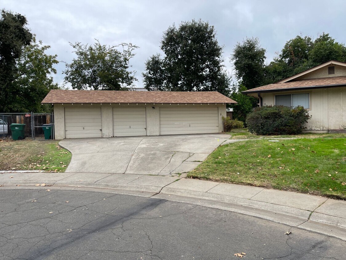 15 San Gabriel Dr Unit A, Chico, CA 95973 - Room for Rent in Chico, CA ...