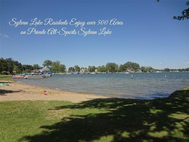 1409 Glenwood Dr, Sylvan Lake, MI 48320 - House for Rent in Sylvan Lake ...