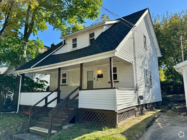 Joy Park Homes Apartments for Rent with Hardwood Floors - Akron, OH - 1 ...