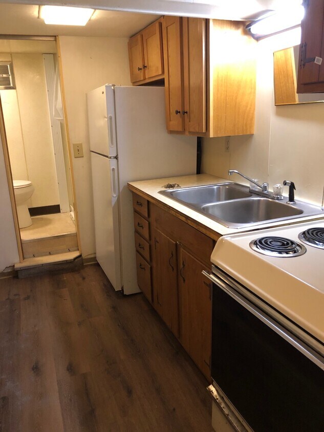 343 Congress St Unit 1, Troy, NY 12180 Apartments - 343 Congress St ...