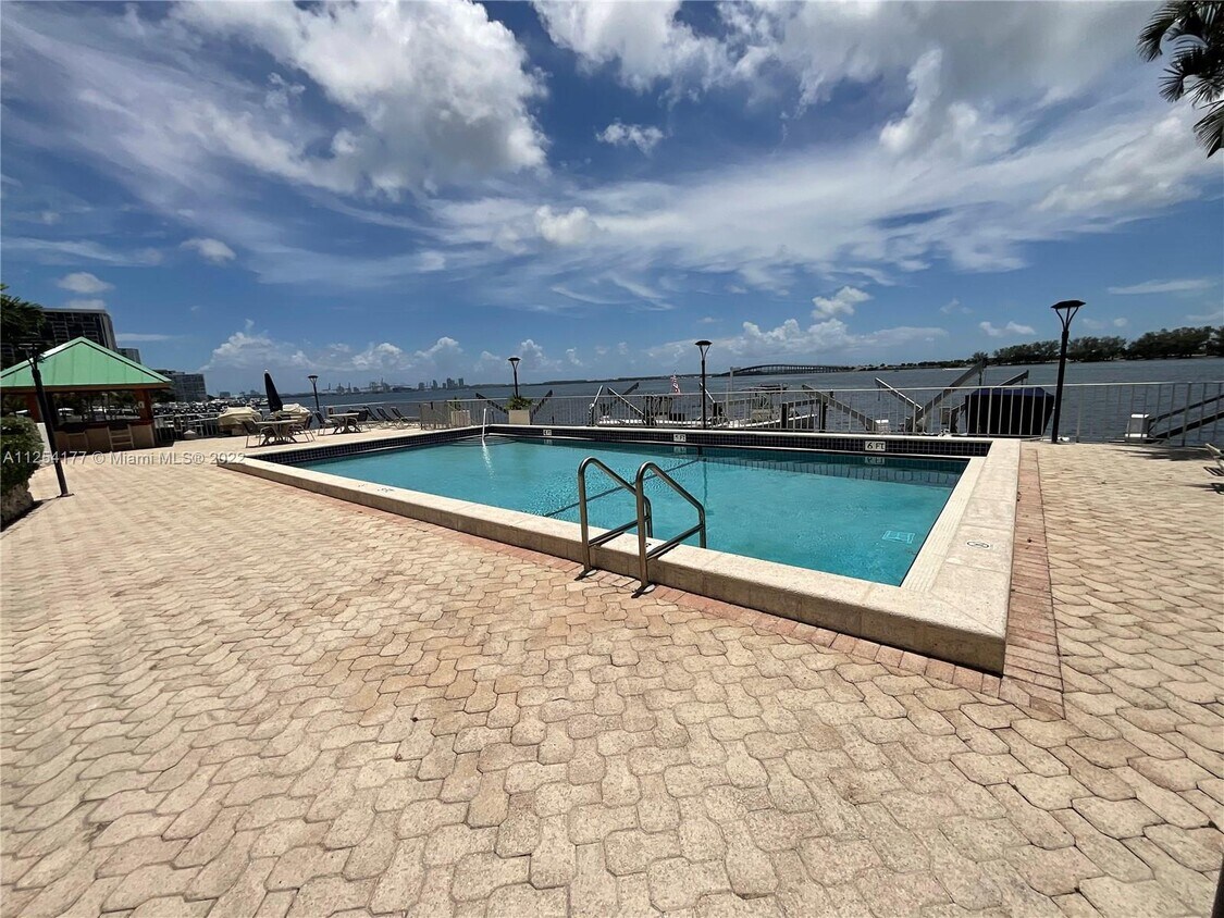 2201 Brickell Ave Unit 25, Miami, FL 33129 - Condo for Rent in Miami ...