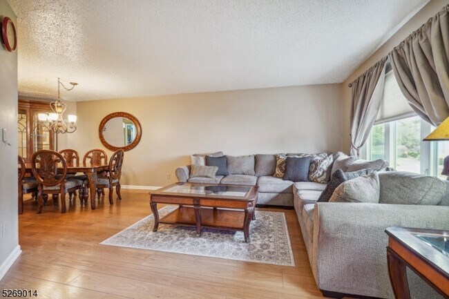 3114 Park Pl, Springfield, NJ 07081 - Townhome Rentals in Springfield ...