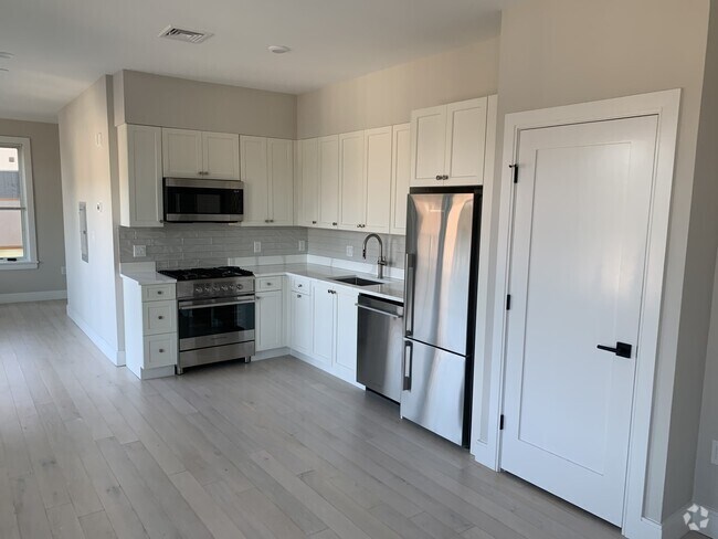 Egleston Square Apartments for Rent with High Ceilings - Jamaica Plain ...