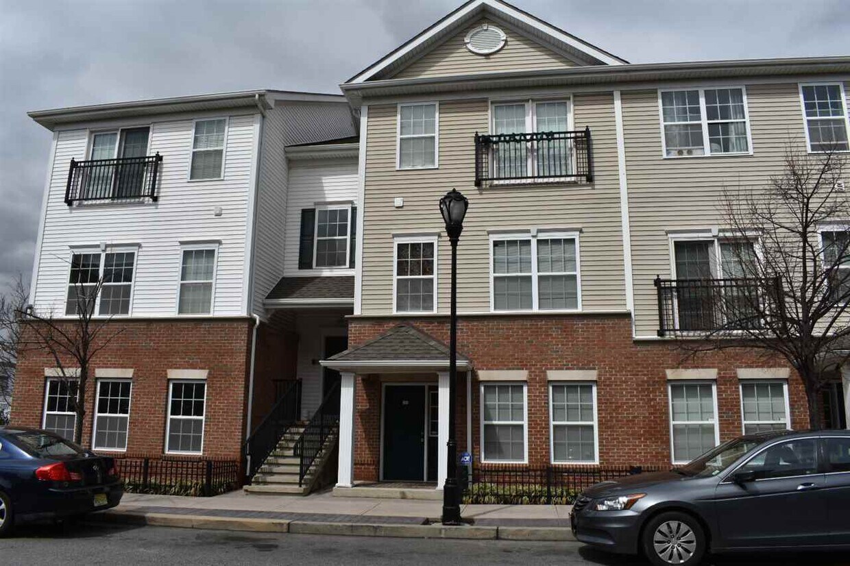 1 Tribeca Ave Unit 502a, Jersey City, NJ 07305 - Condo for Rent in ...