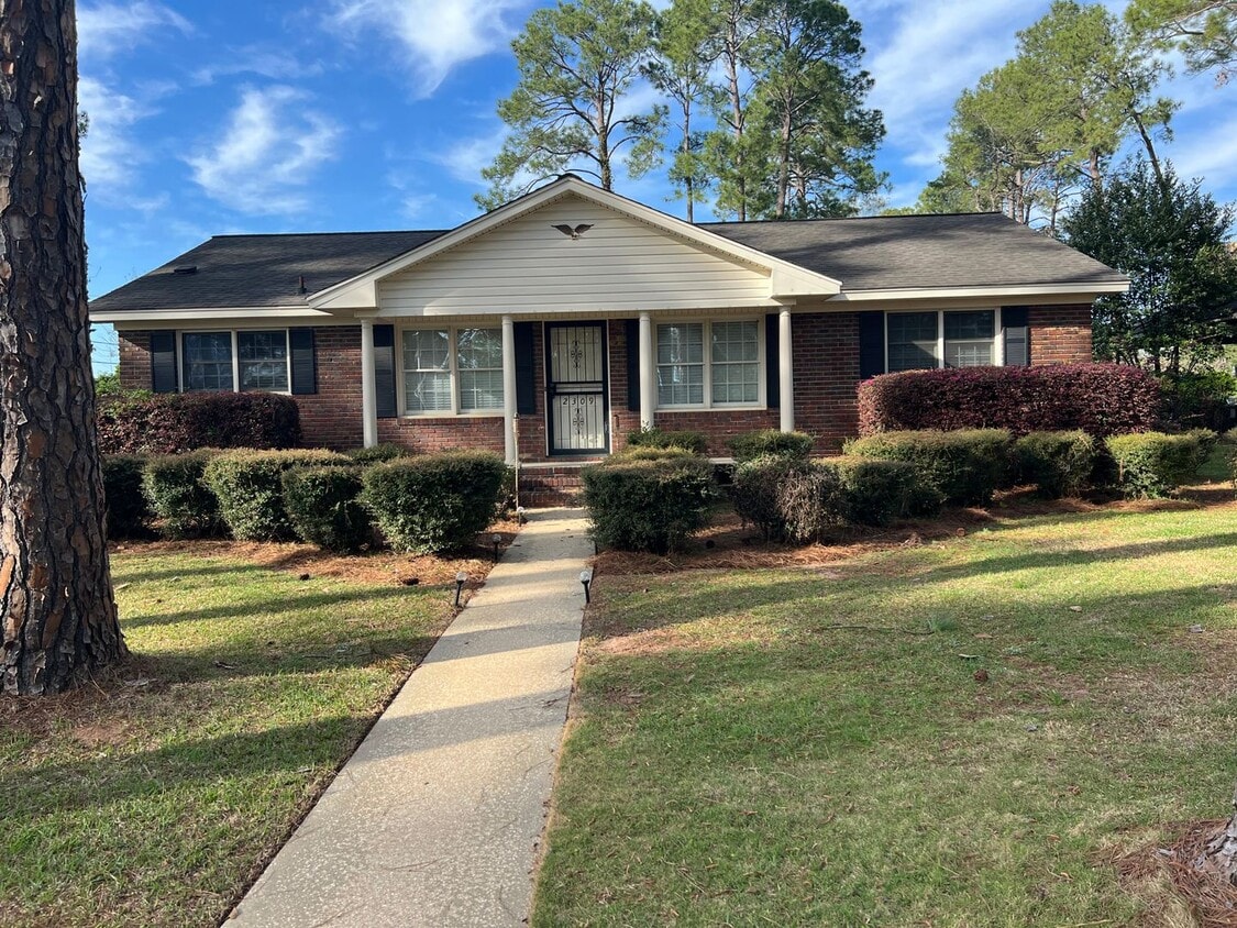 2309 Gail Ave, Albany, GA 31707 - House Rental in Albany, GA ...