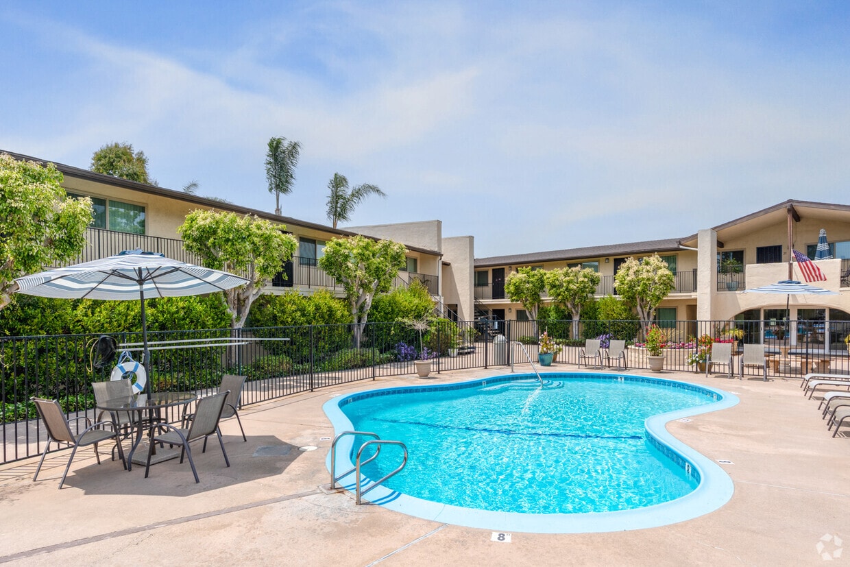 Las Brisas Del Mar - 16552 Sell Cir Huntington Beach, CA 92649 ...