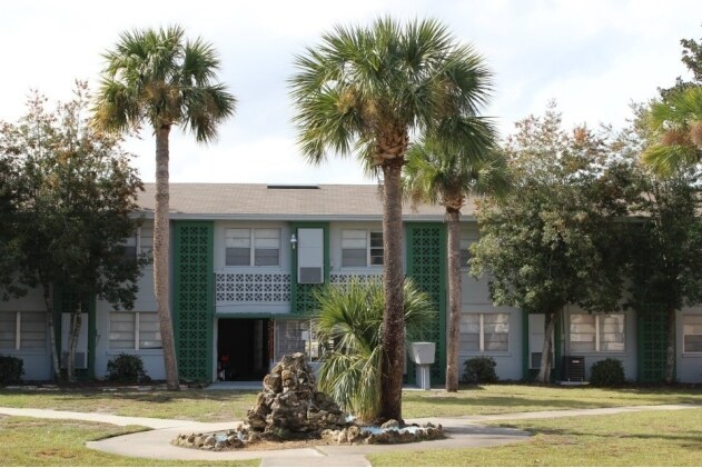 Caroline Village - Apartments in Jacksonville, FL | Apartments.com