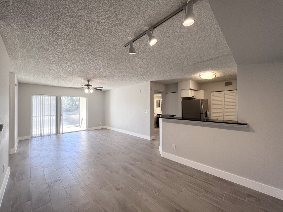 8245 Ibis Club Dr Unit 402, Naples, FL 34104 - Condo for Rent in Naples ...