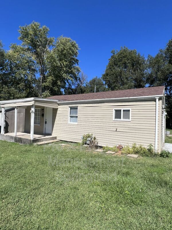 2927 W Elm St Unit 1, Springfield, MO 65802 - Condo for Rent in ...