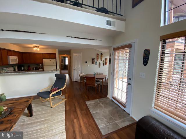 6027 Curtier Dr Unit B, Alexandria, VA 22310 - Room for Rent in Alexandria, VA | Apartments.com