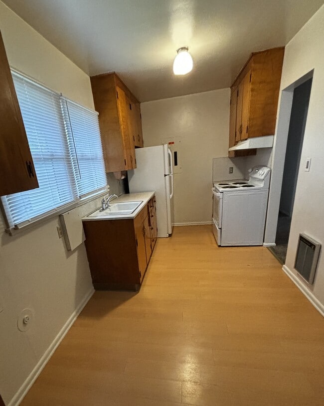 2808 Watson Ave, Vancouver, WA 98661 - House Rental in Vancouver, WA ...