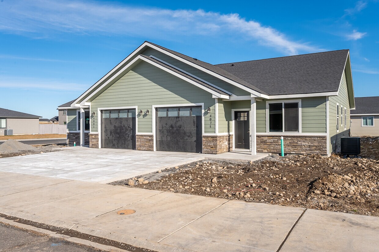 4075 Quinn Dr NE Unit 4075, Moses Lake, WA 98837 - Condo for Rent in ...