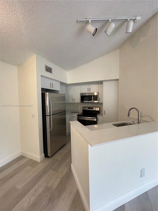 417 Vista Isles Dr Unit 2327, Plantation, FL 33325 - Condo for Rent in ...