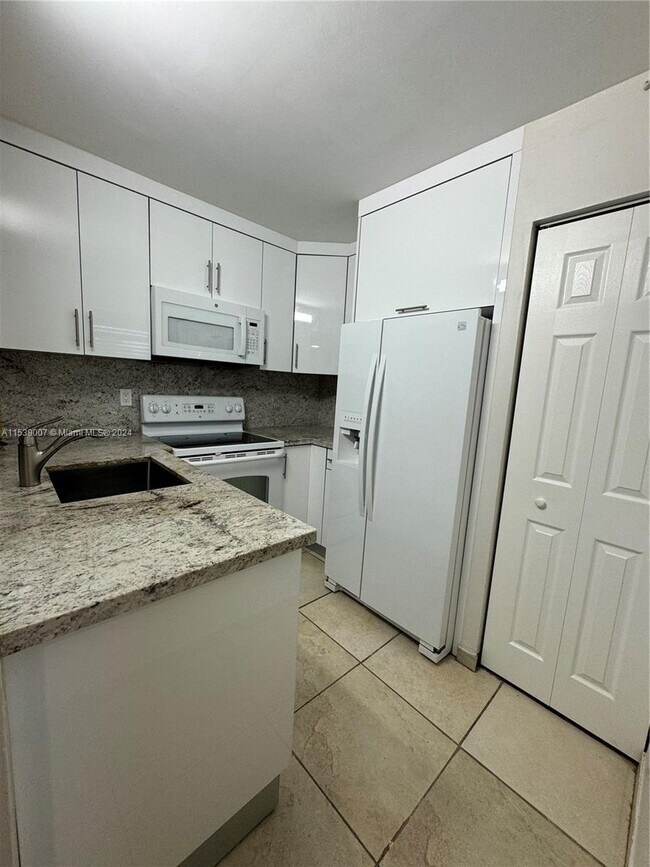 14913 SW 104th St Unit 16-13, Miami, FL 33196 - Condo for Rent in Miami, FL | Apartments.com