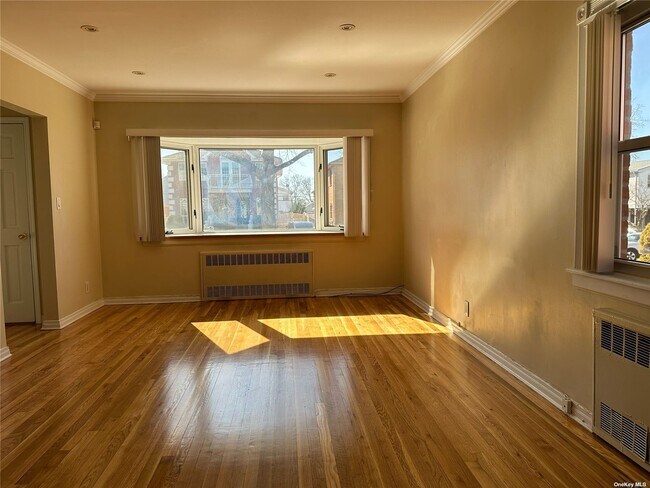 69-23-69226 226th St, Queens, NY 11364 - House Rental in Queens, NY ...