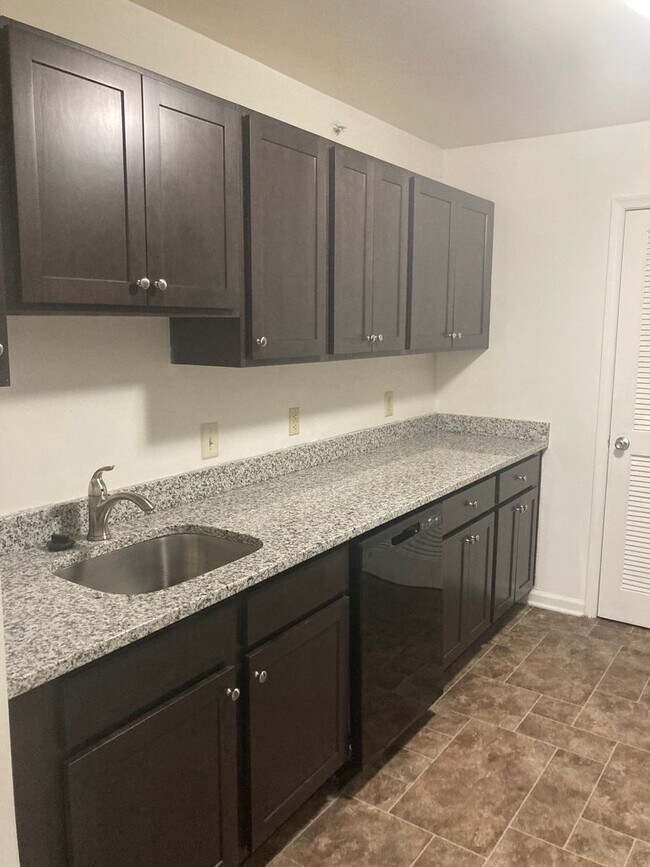 The Apartments at Olde Towne - Apartments in Allentown, PA | Apartments.com