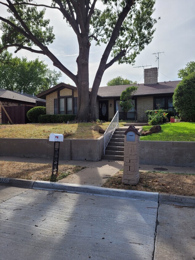 13325 Kit Ln, Dallas, TX 75240 - House Rental in Dallas, TX ...