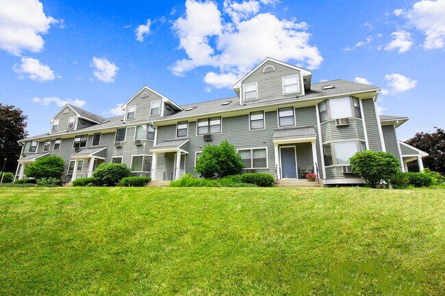 Eagle Rock Apartments at Enfield - Apartments in Enfield, CT ...